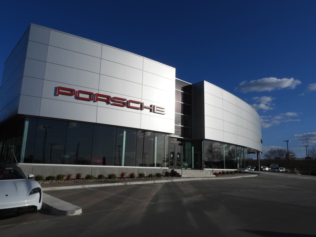 Welcome to Our Porsche Dealer Tulsa OK
